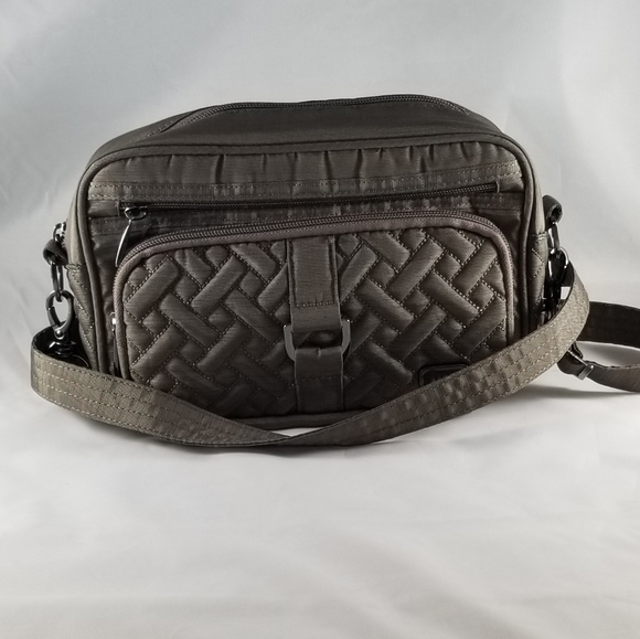 lug | Bags | Lug Carousel Crossbody | Poshmark